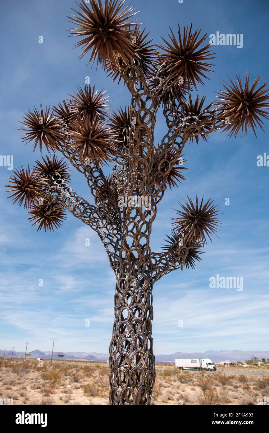 Horseshoe [made of metal] hi-res stock photography and images - Alamy