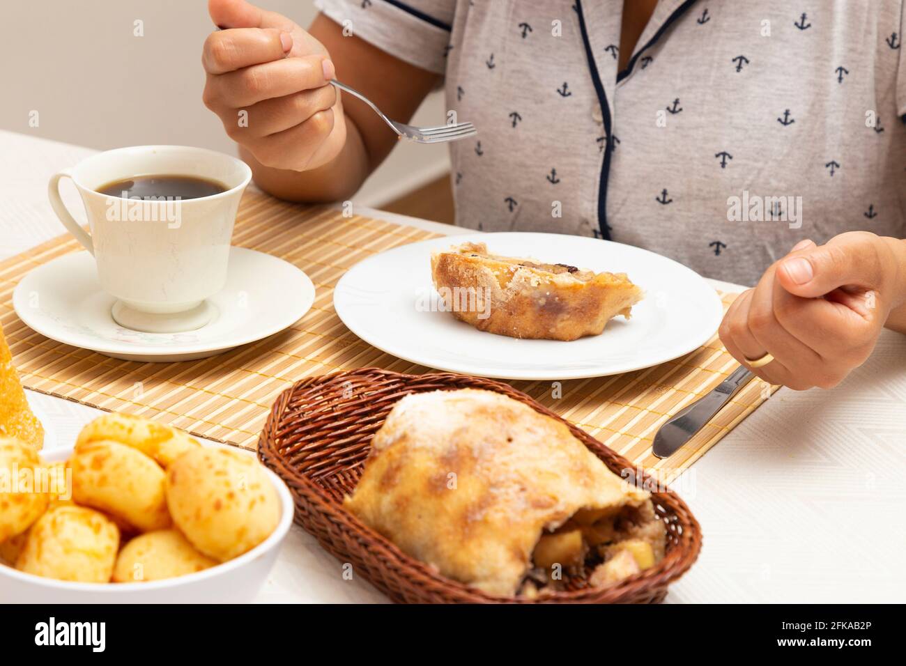 Strudel coffee hi-res stock photography and images - Alamy