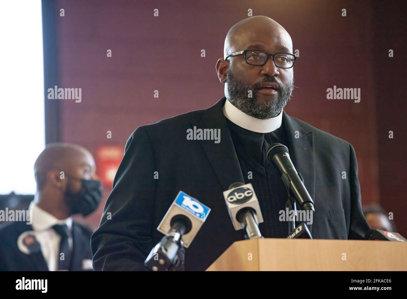 Reverend Derrick Holmes of the 2nd Baptist Church of Circleville, Ohio ...
