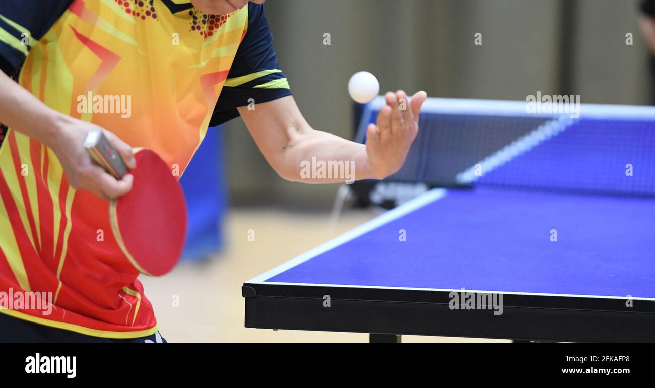 Table tennis serve rung Stock Photo - Alamy