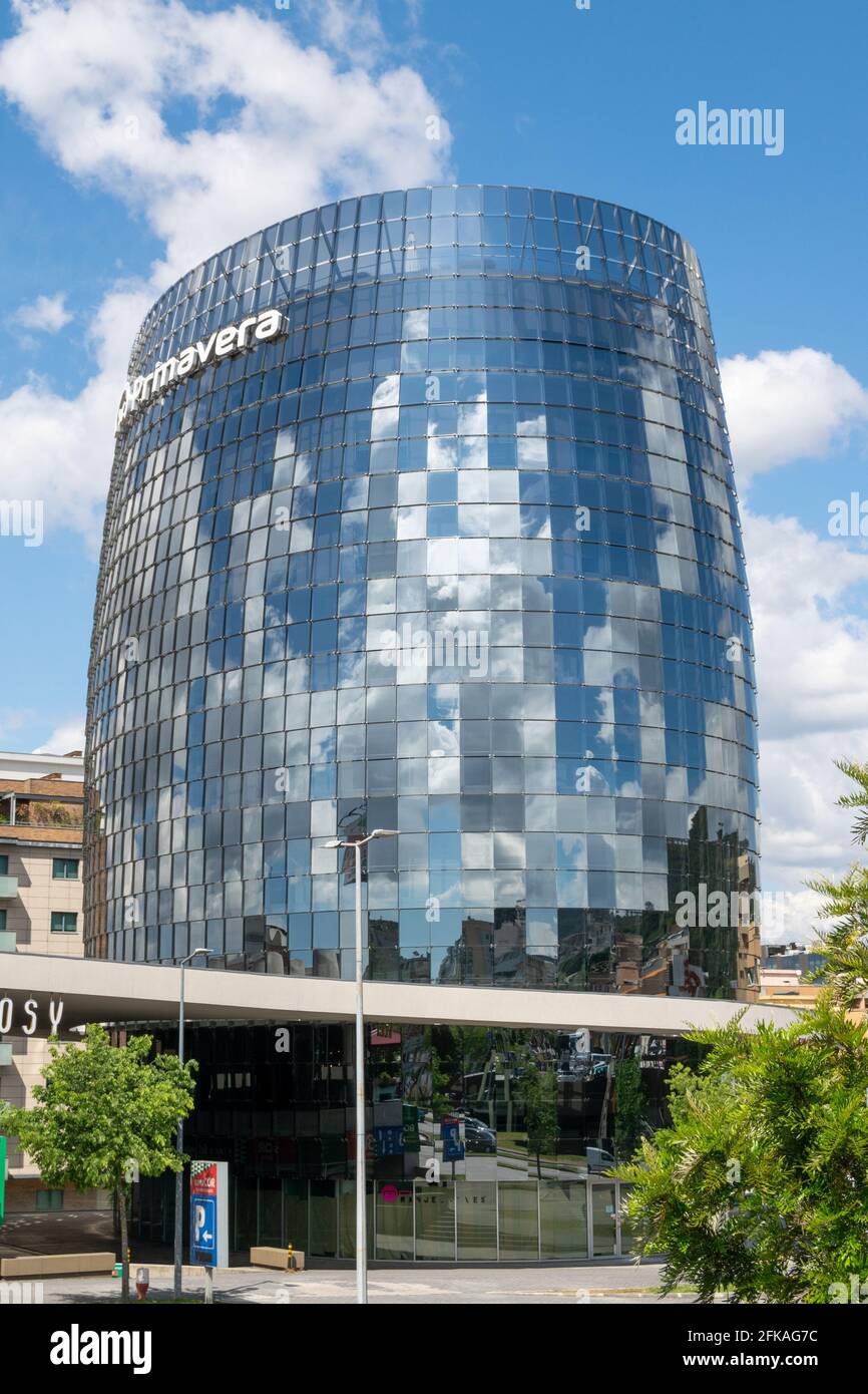 Primavera software hi-res stock photography and images - Alamy