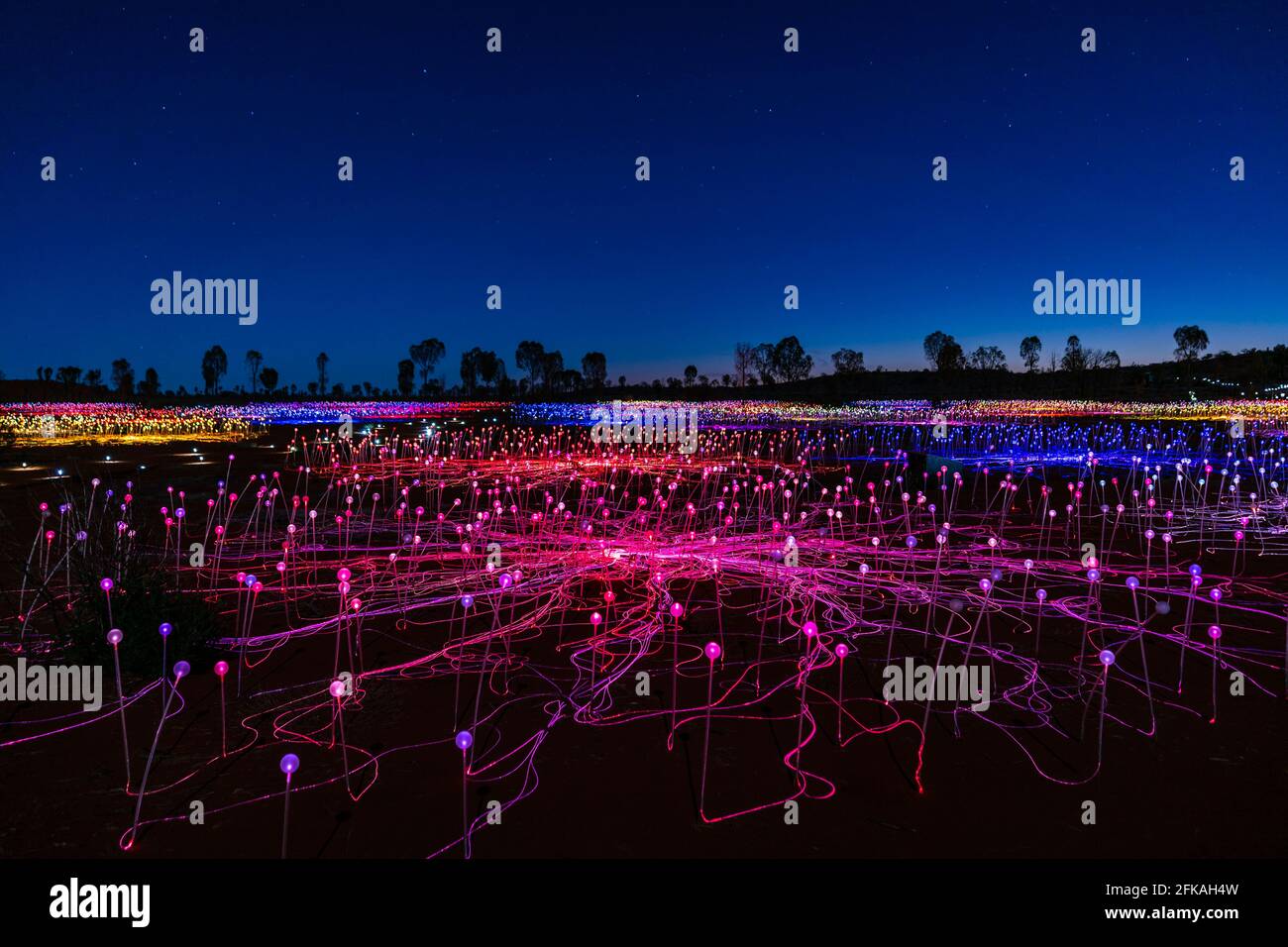 Field of light uluru australia hi-res stock photography and images - Alamy