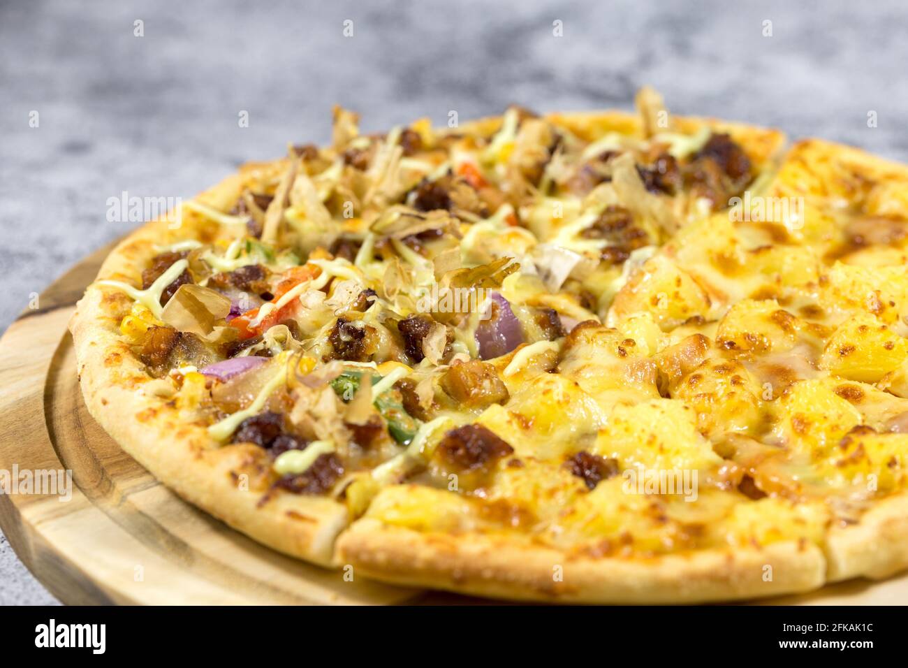 Western food pizza Stock Photo - Alamy