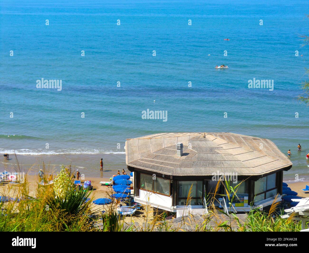 Beaches of rome hi-res stock photography and images - Alamy