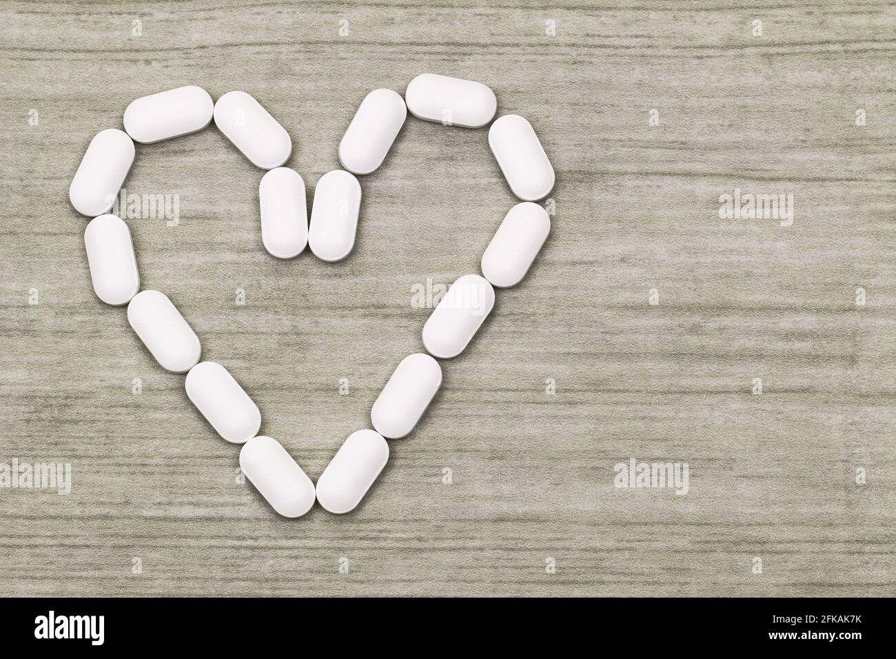 Pill shaped heart hi-res stock photography and images - Alamy