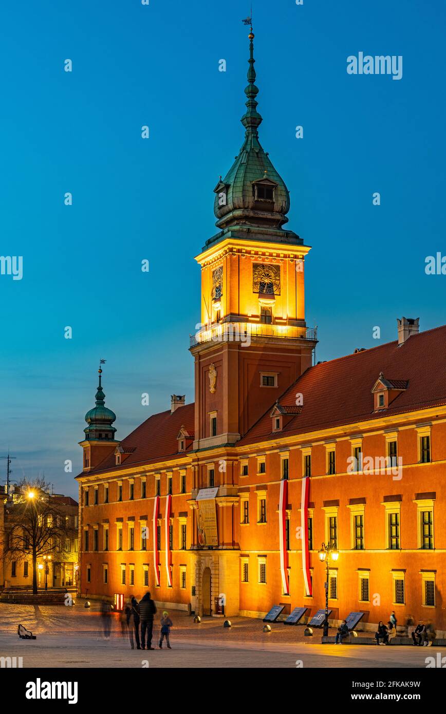 Warsaw, Poland - April 28, 2021: Evening view of Royal Castle, Zamek ...