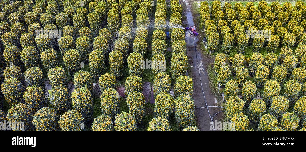 Garden farms hi-res stock photography and images - Alamy