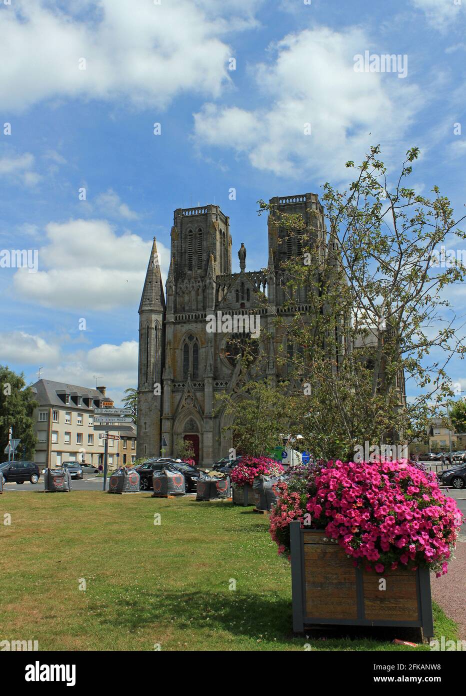 France la ville, la cathédrale d'Avranches Stock Photo - Alamy