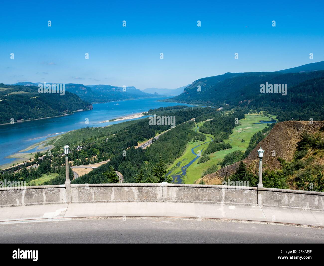 Washington park viewpoint oregon hi-res stock photography and images ...
