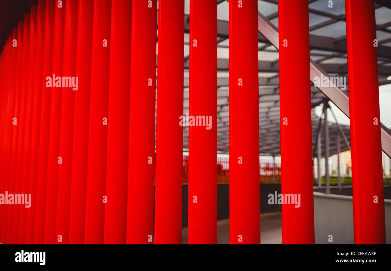 Red modern building stripes hi-res stock photography and images - Alamy