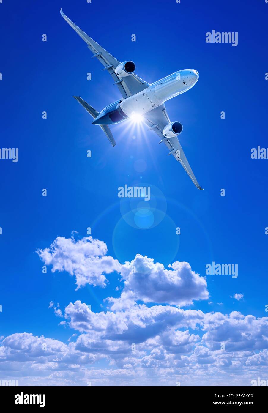 Airliner plane hi-res stock photography and images - Alamy