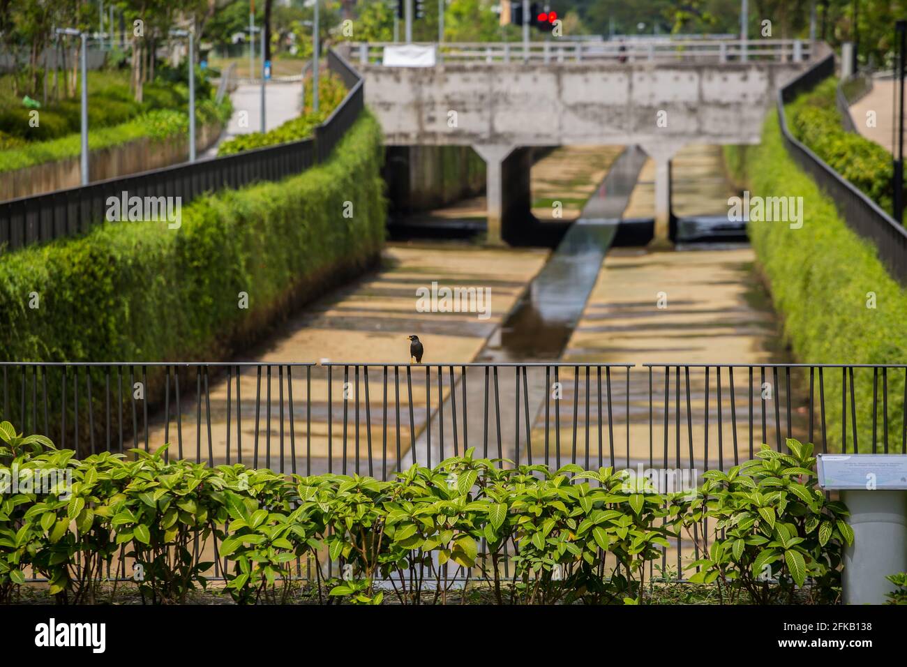Giant man made structures hi-res stock photography and images - Alamy