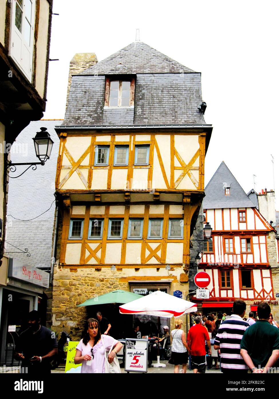 Colourful medieval houses in Vannes, Brittany, France Stock Photo - Alamy