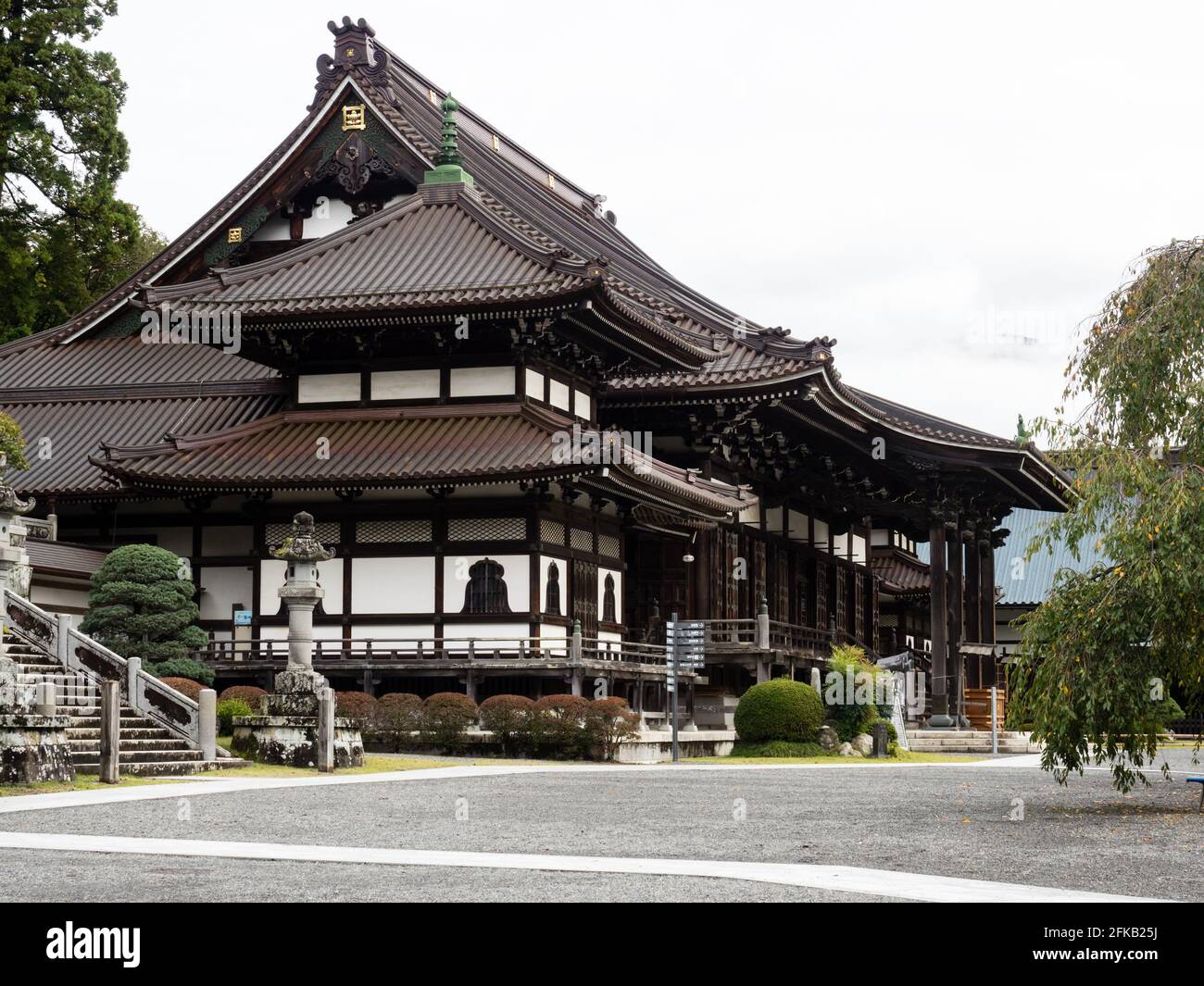 Minobu, Japan - October 19, 2017: Main hall of Minobusan Kuonji, the ...