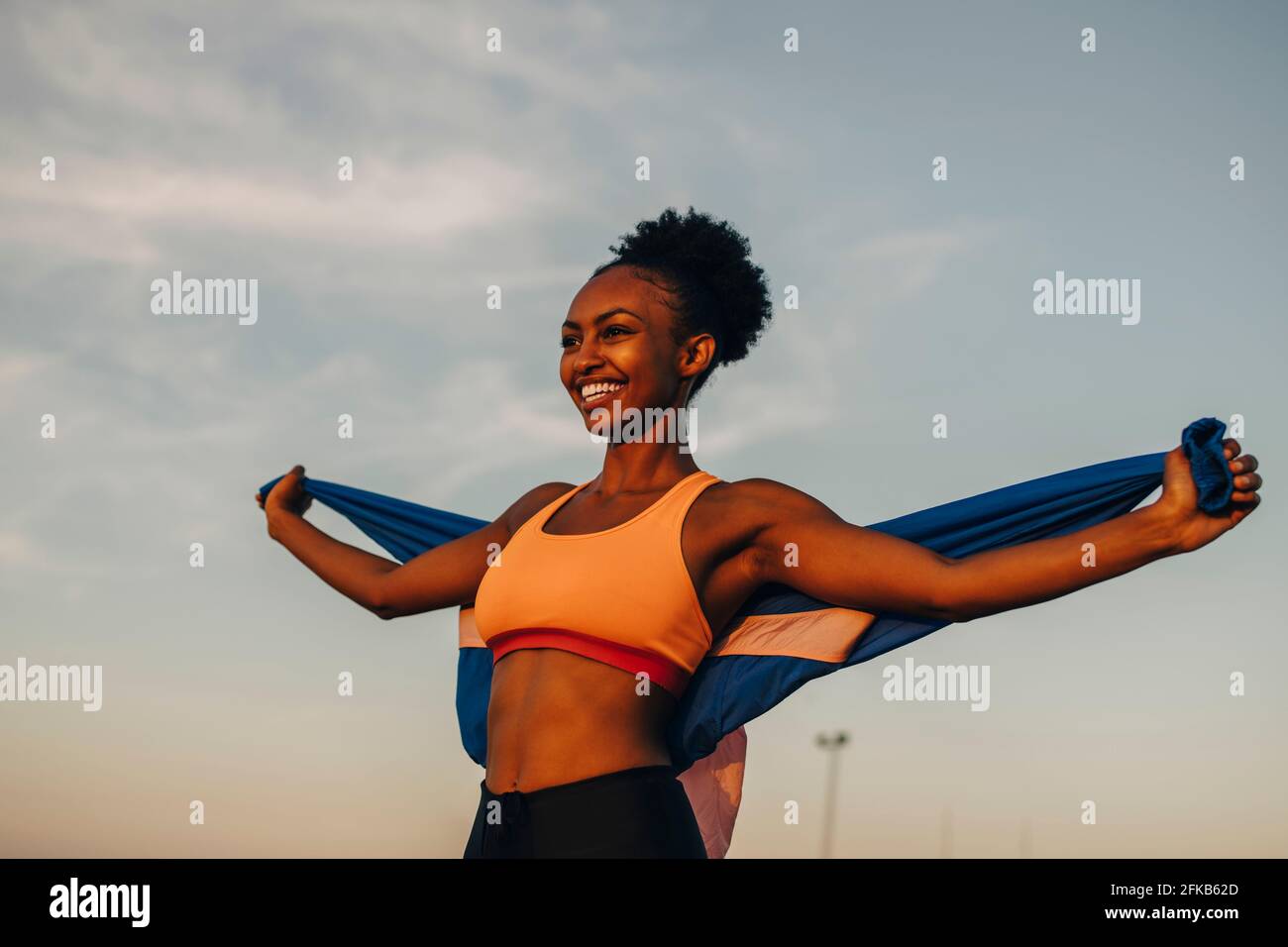 Smiling athlete hi-res stock photography and images - Alamy