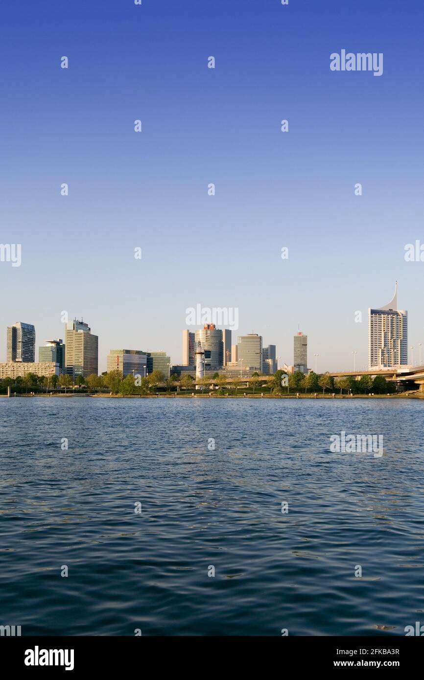 Skyline vienna hi-res stock photography and images - Alamy