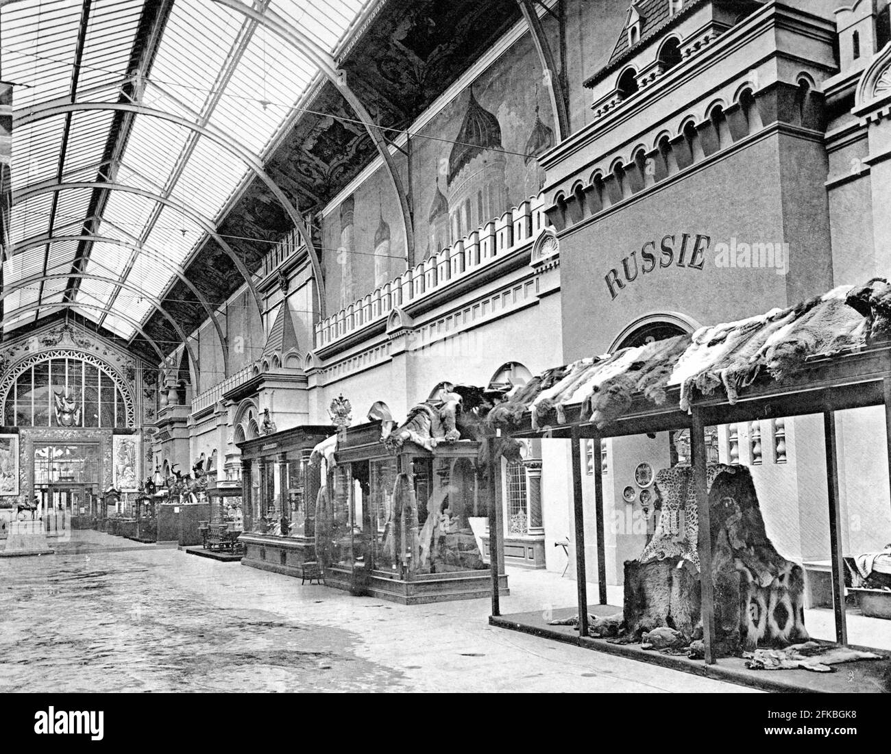 World exhibition paris hi-res stock photography and images - Alamy