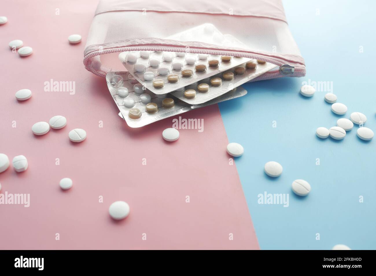 Birth control packet hi-res stock photography and images - Alamy