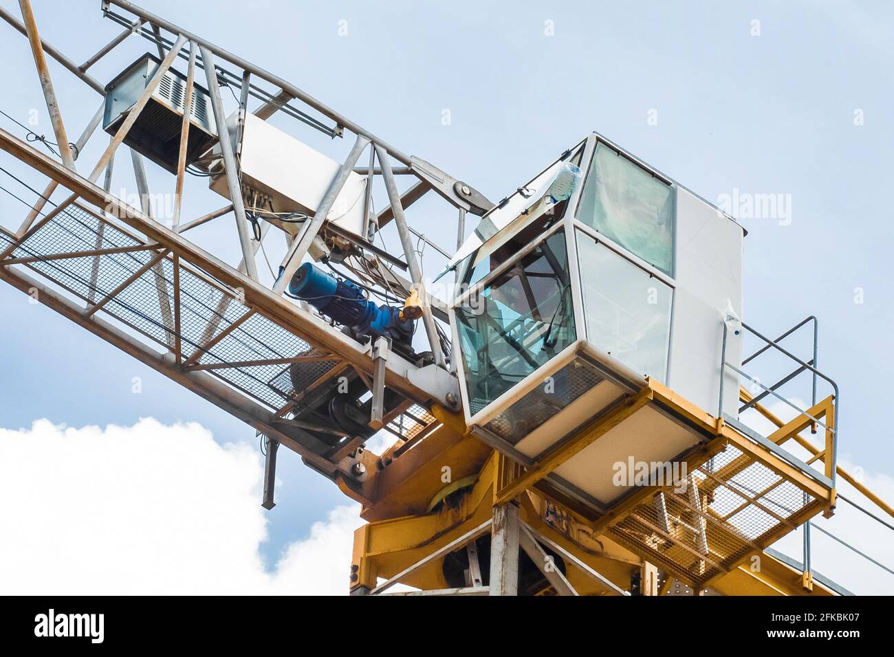 Crane cabin hi-res stock photography and images - Alamy