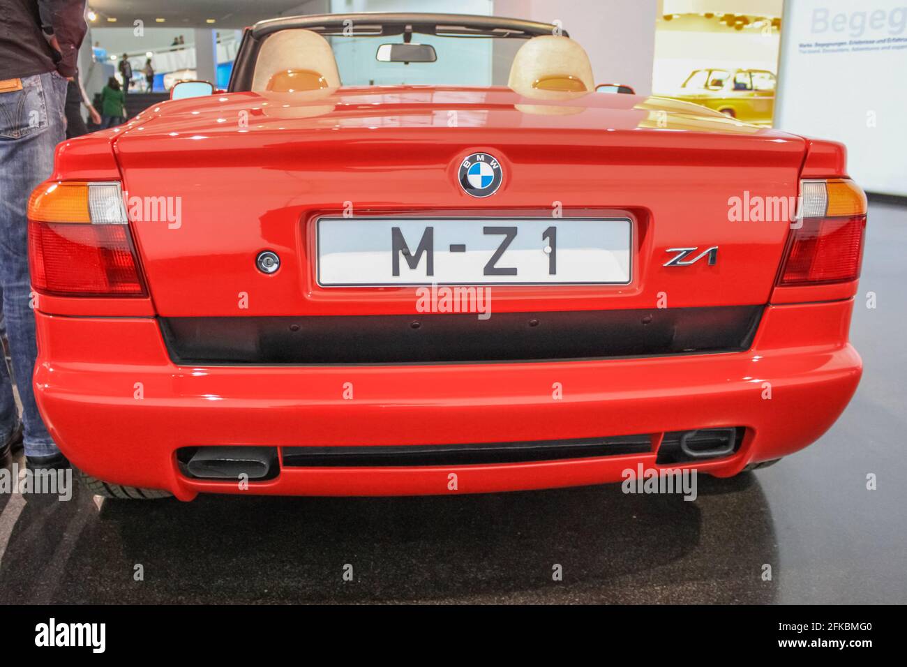 Bmw z1 roadster hi-res stock photography and images - Alamy