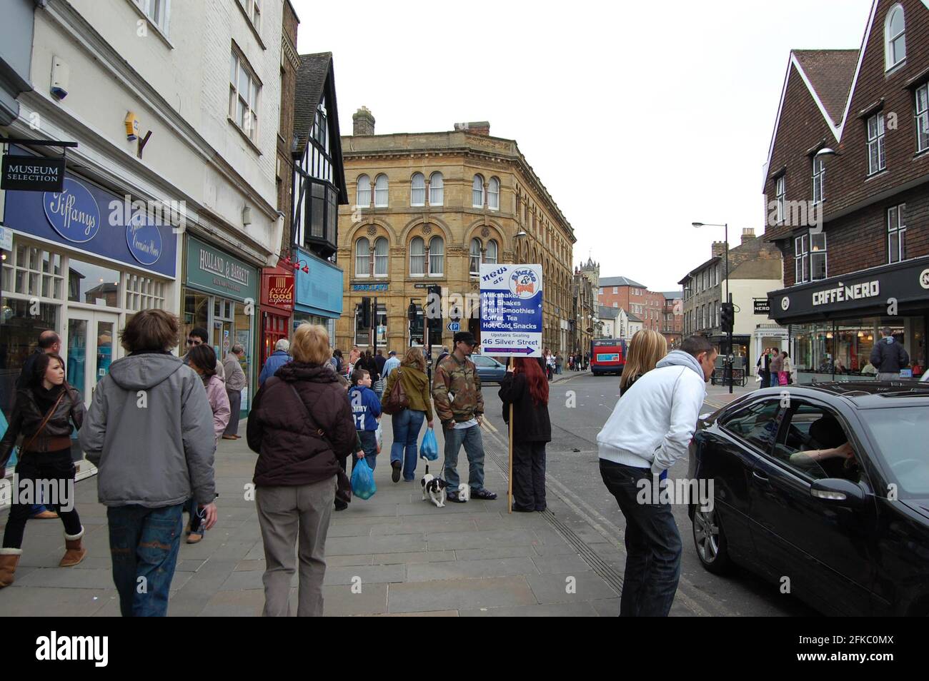 Shopping in Salisbury Stock Photo - Alamy