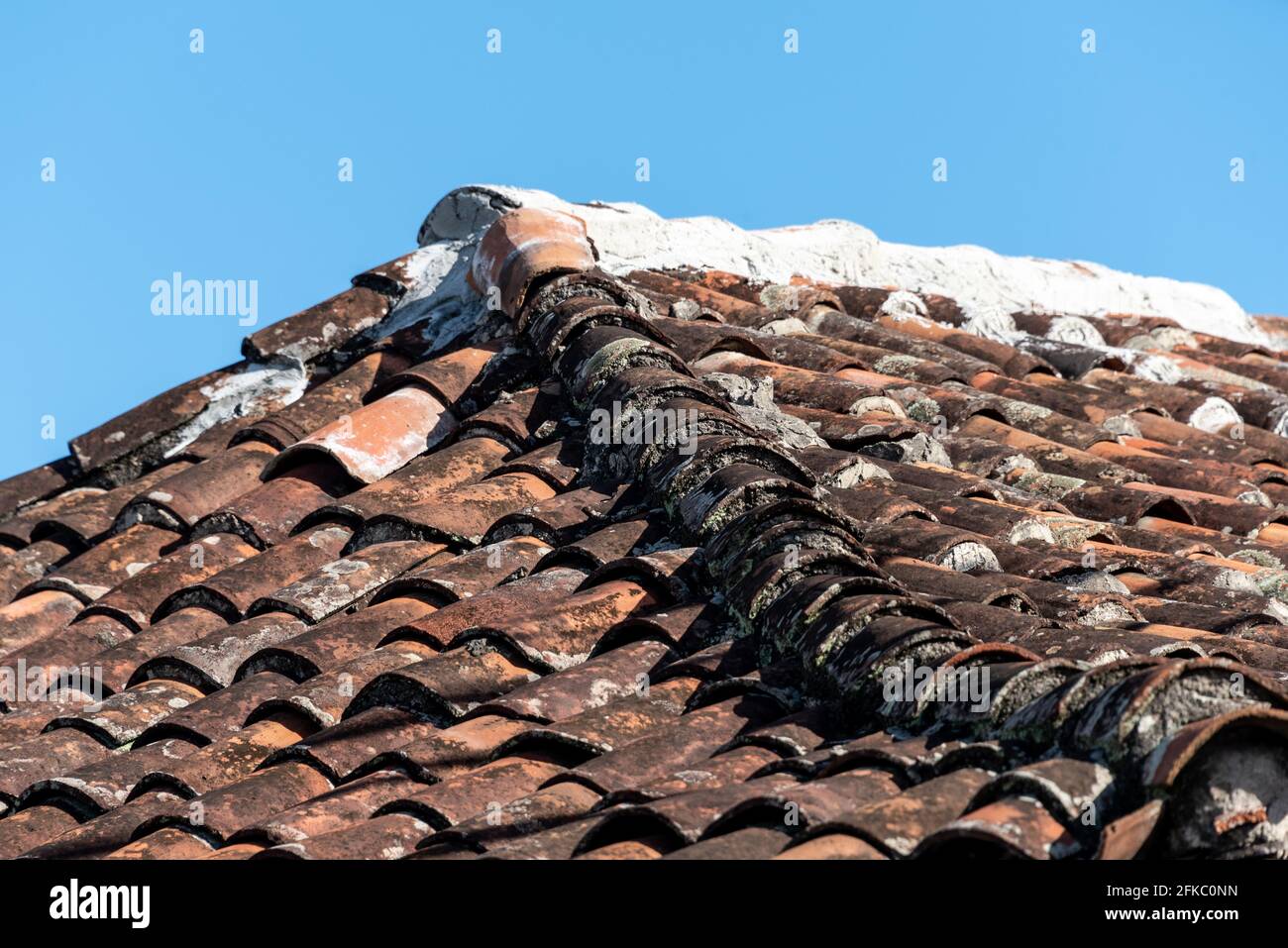 Clay tile roofing hi-res stock photography and images - Alamy