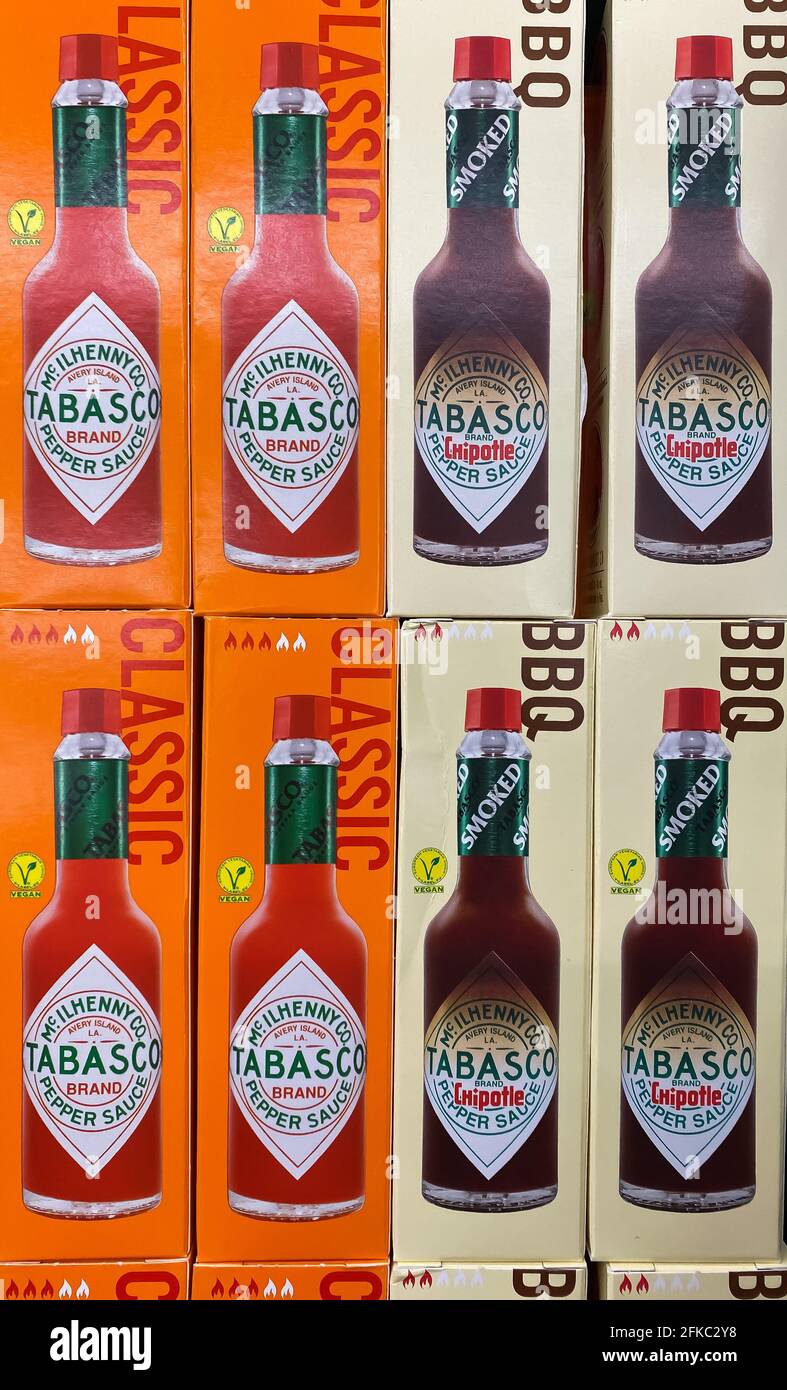 Tabasco bottles hi-res stock photography and images - Alamy