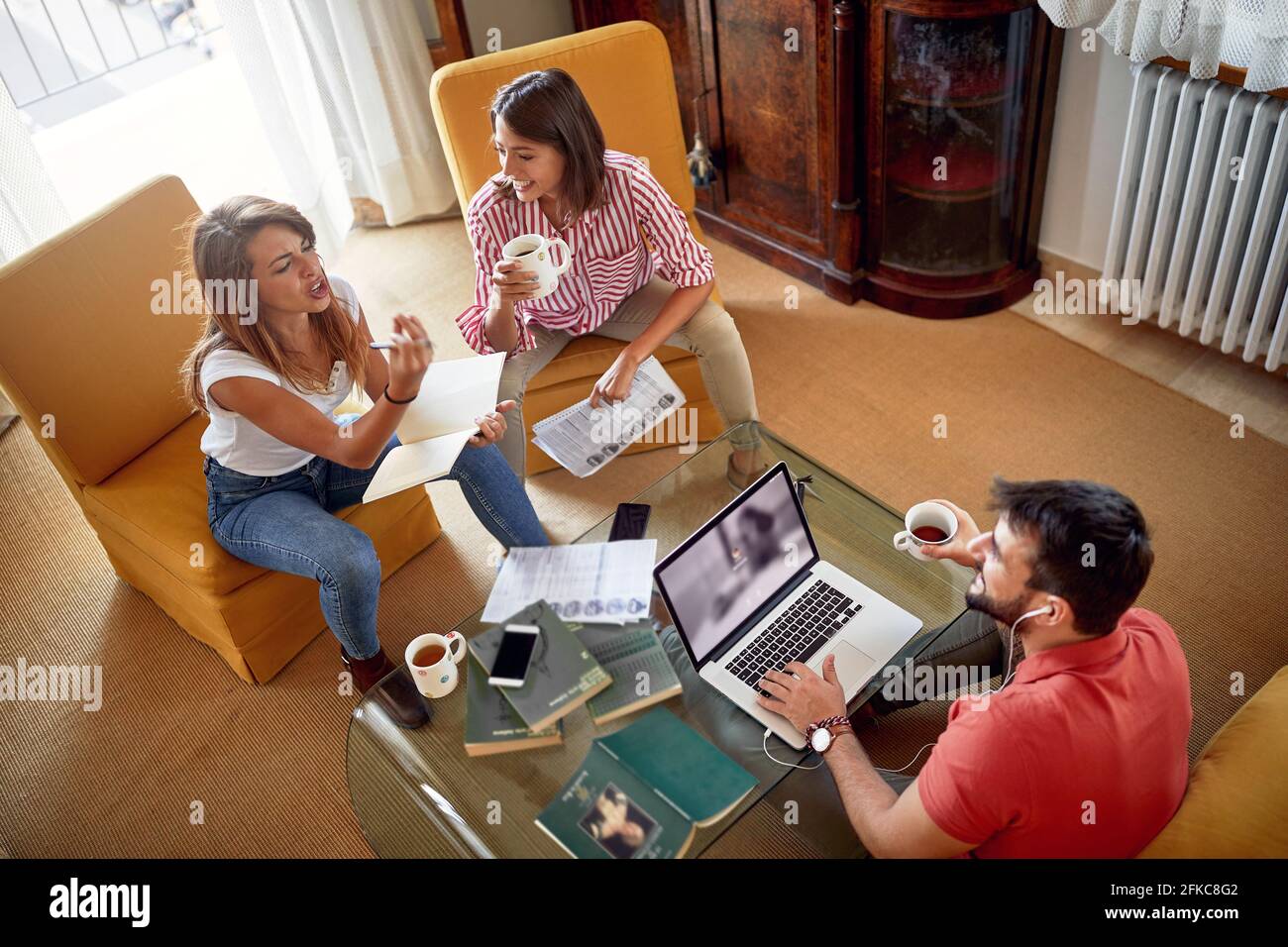 Grop hi-res stock photography and images - Alamy