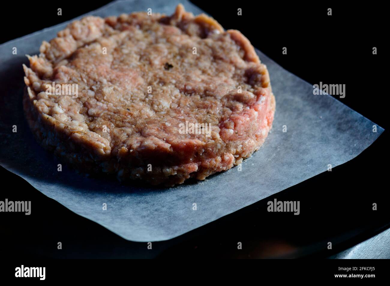 Hand pressed paper hi-res stock photography and images - Alamy