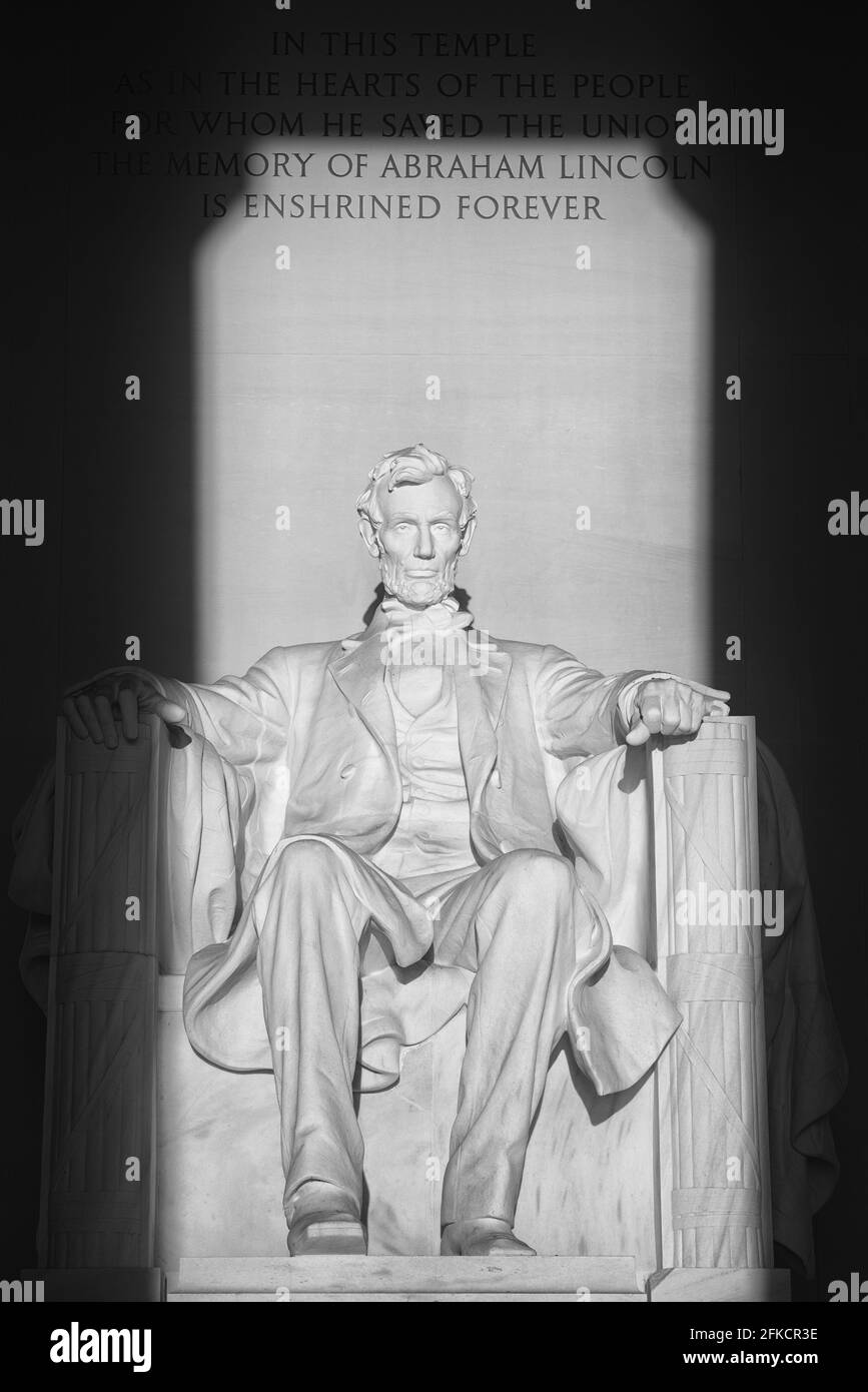 Abraham lincoln memorial hall hi-res stock photography and images - Alamy