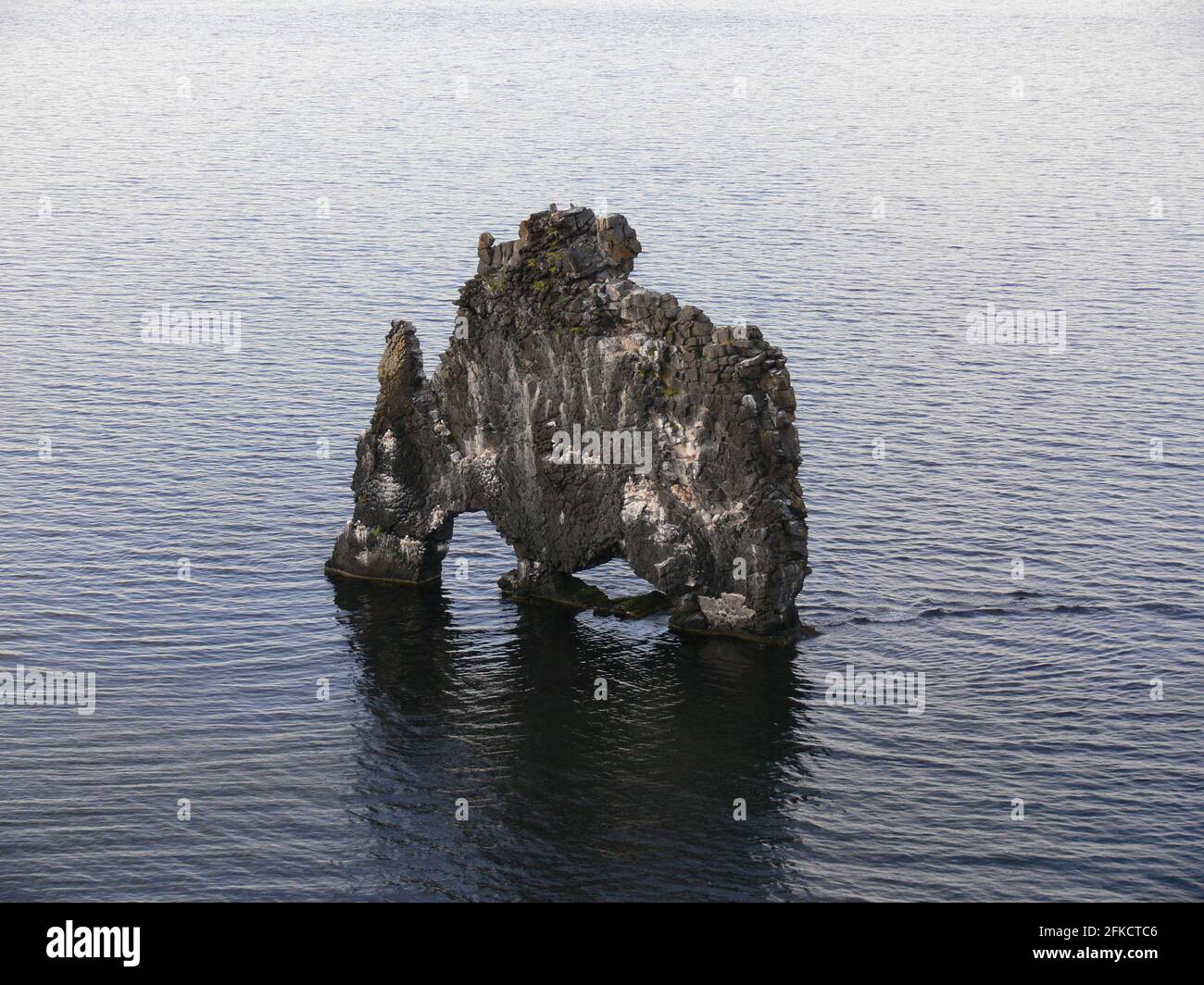 Hvitserkur sea stack hi-res stock photography and images - Alamy