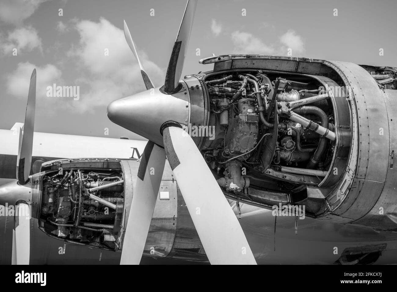Ww2 spitfire memorial Black and White Stock Photos & Images - Alamy