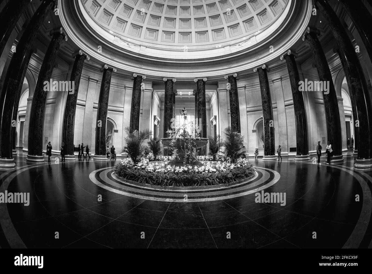 Main atrium Black and White Stock Photos & Images - Alamy