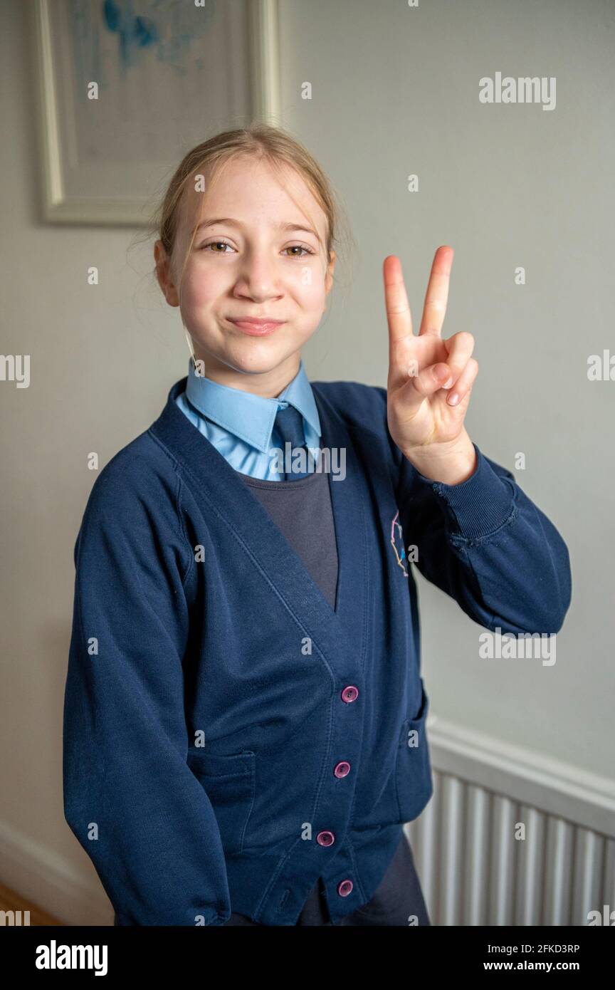 School uniform uk hi-res stock photography and images - Alamy