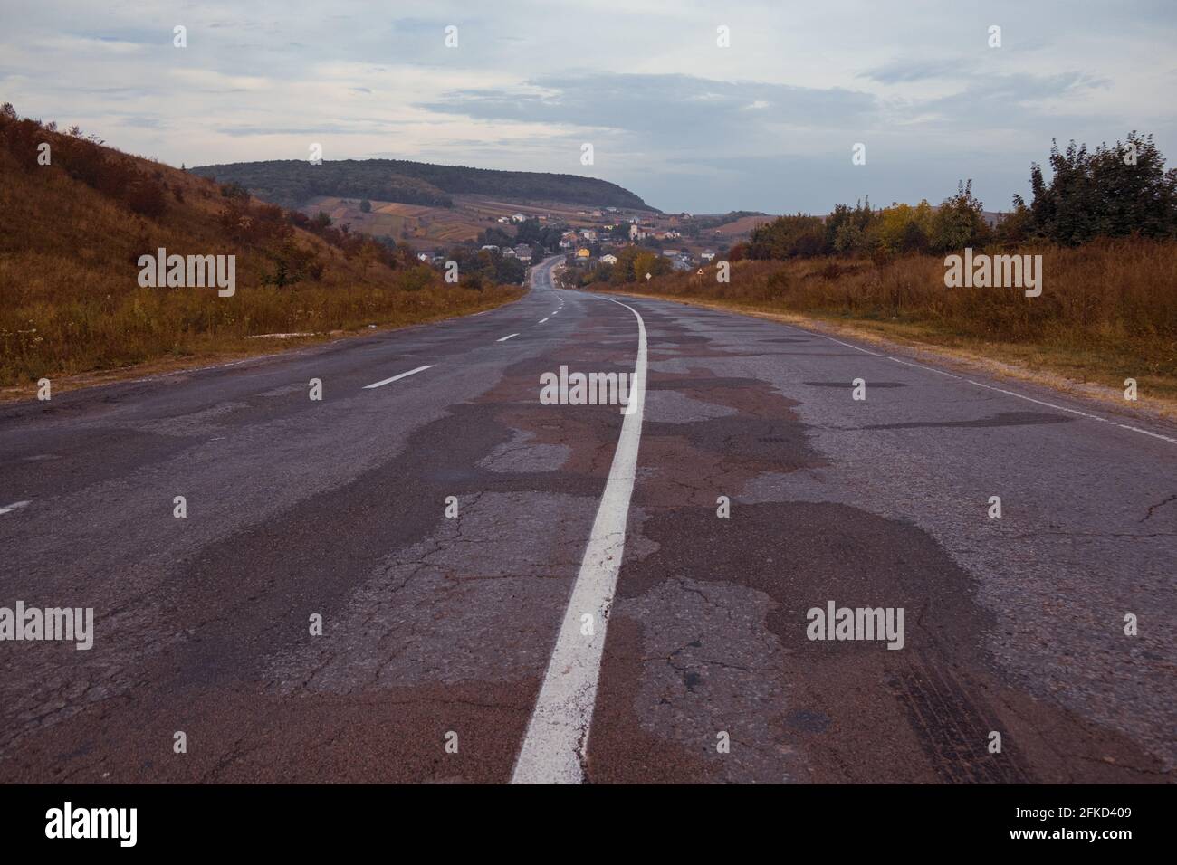 Empty rural road in hi-res stock photography and images - Alamy