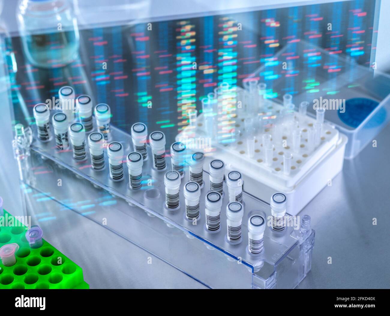 Vials in laboratory hi-res stock photography and images - Alamy