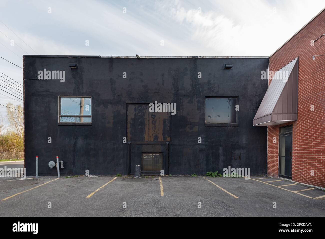Business exterior architecture hi-res stock photography and images - Alamy
