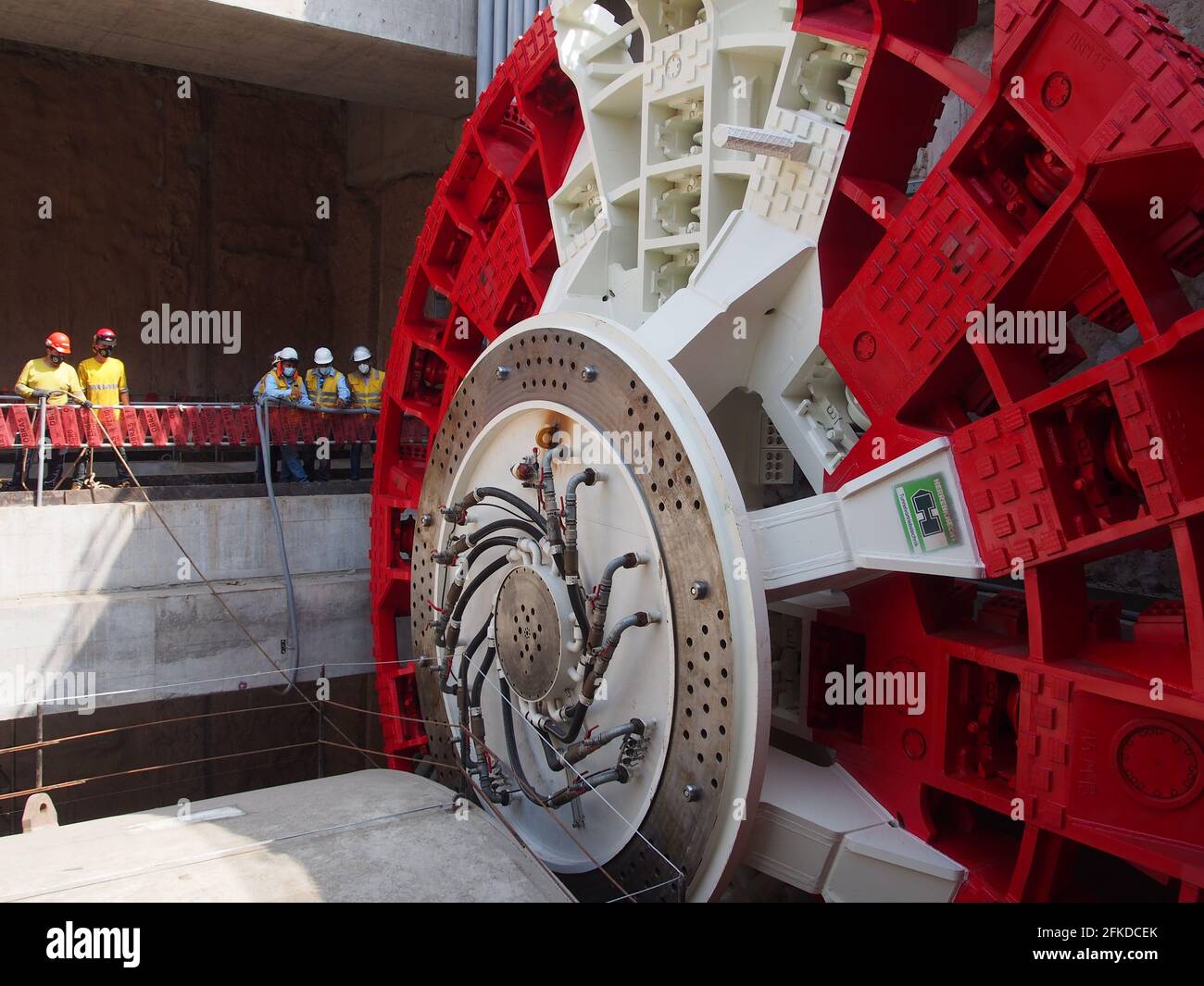 Rotating cutter head of the boring machine for the Lima City Metro ...