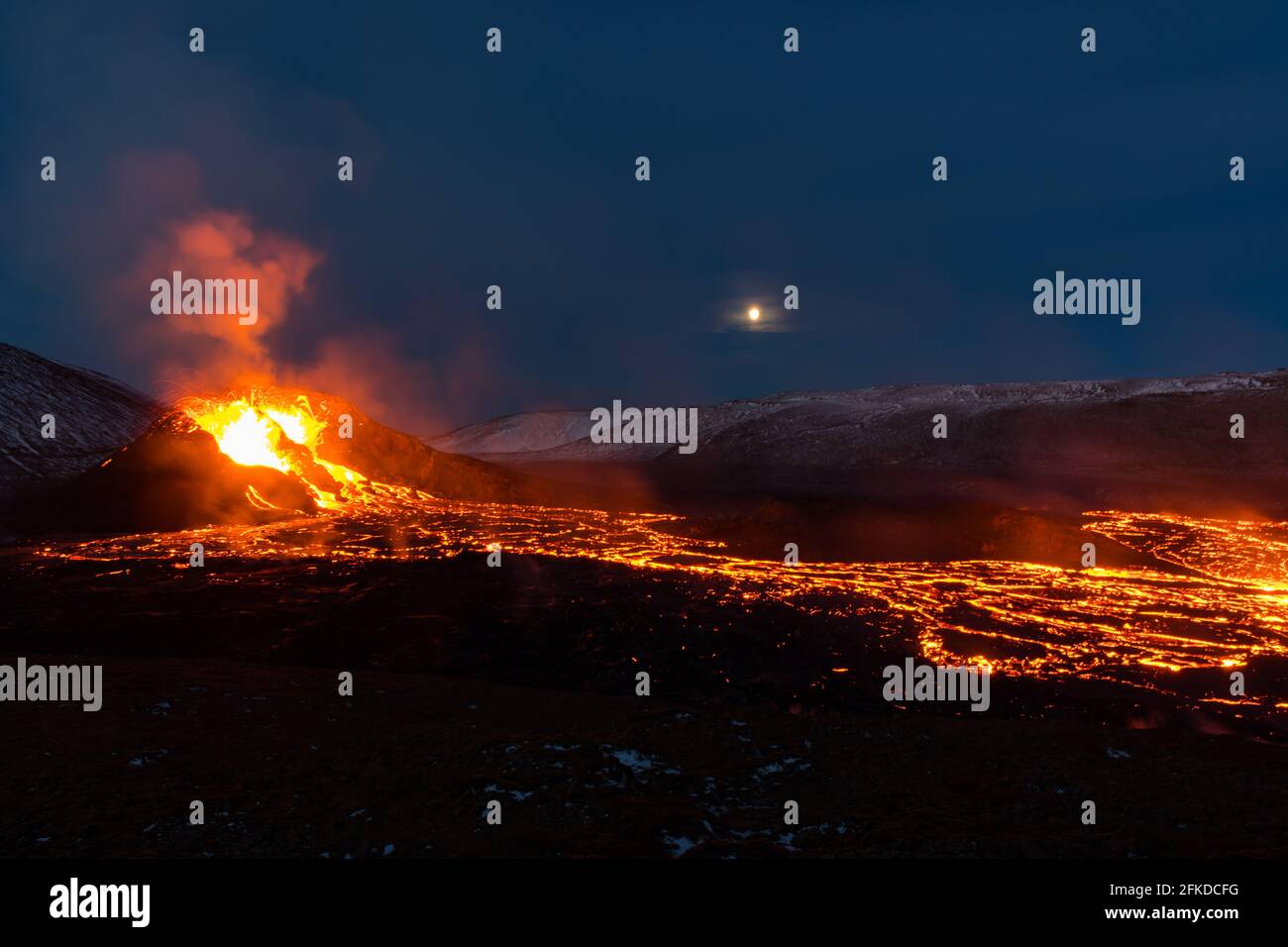The eruption site of Geldingadalir volcano in Fagradalsfjall mountain ...