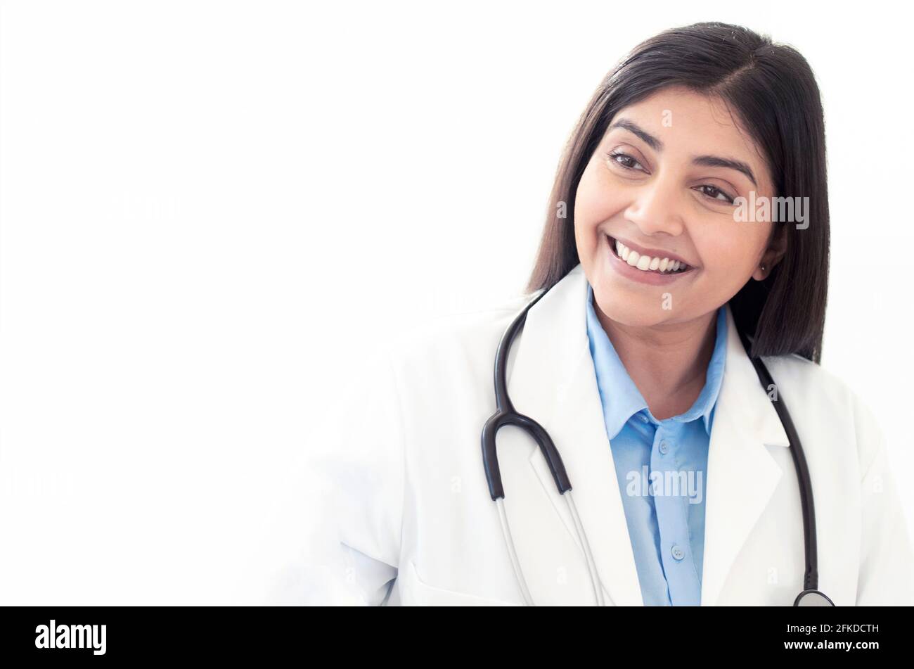 Doctor female hi-res stock photography and images - Alamy