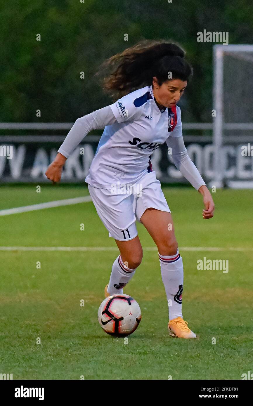 Samya hassani hi-res stock photography and images - Alamy