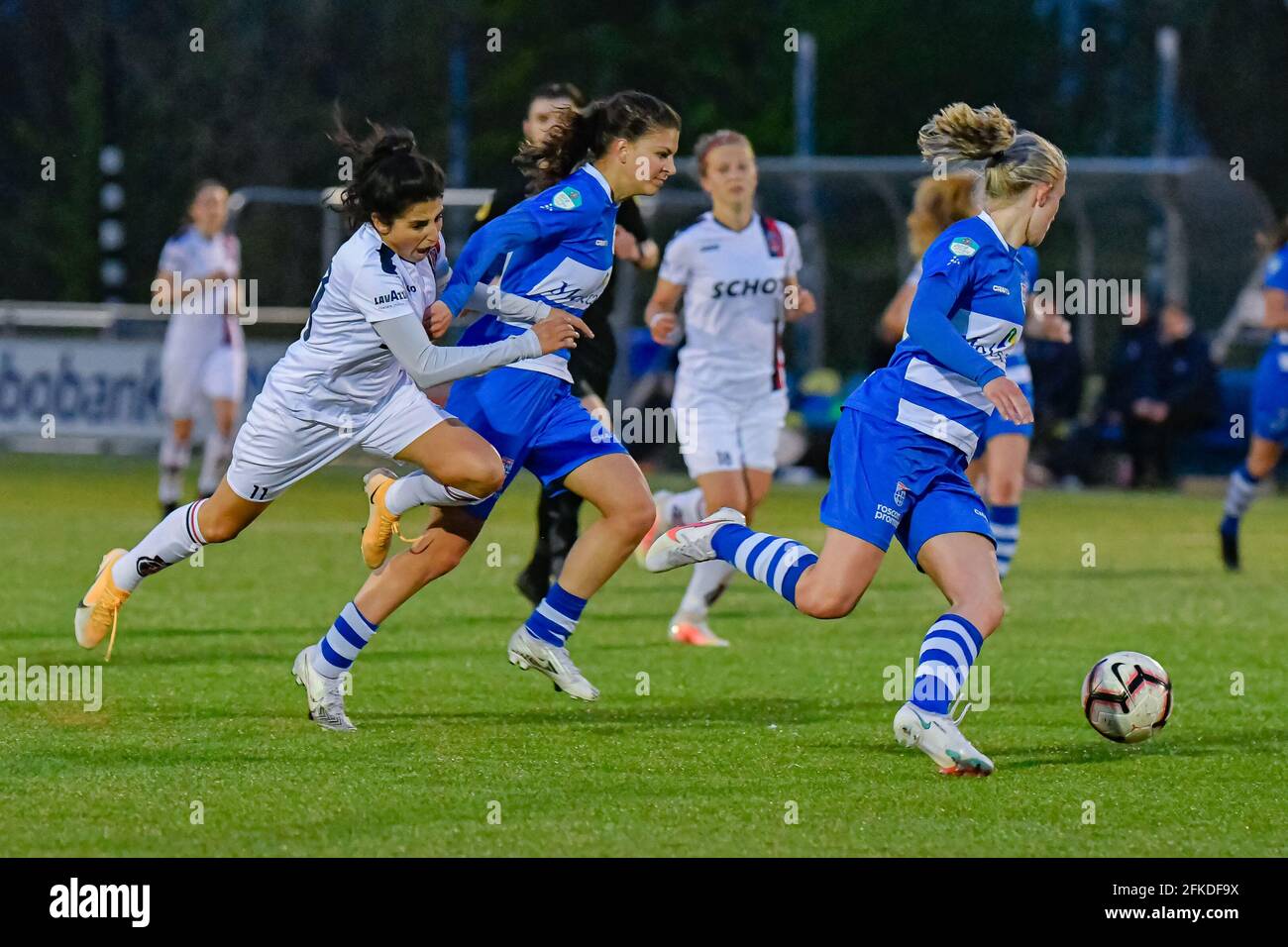 ALKMAAR, NETHERLANDS - APRIL 30: Samya Hassani of VV Alkmaar, Danique ...