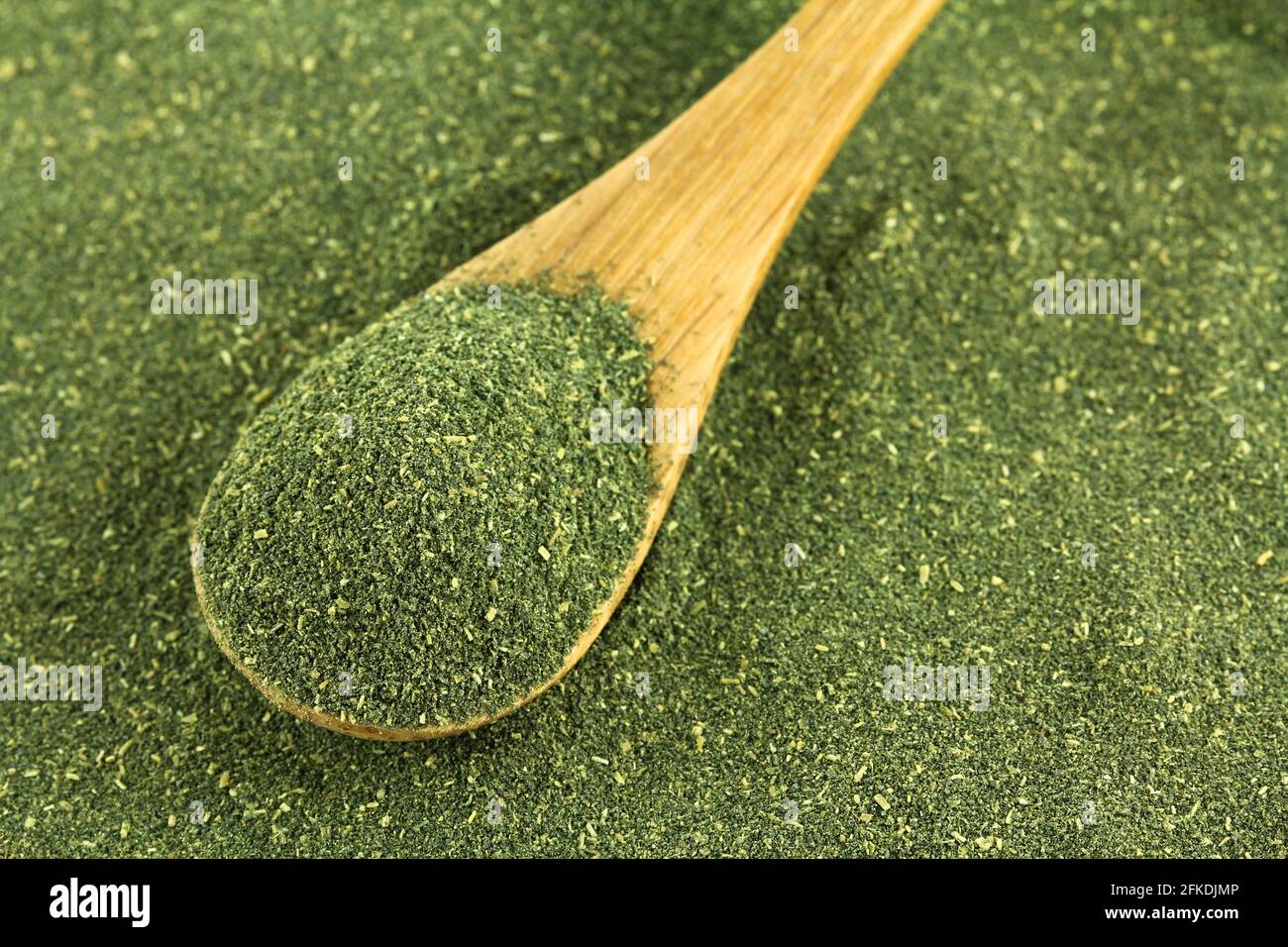 A spoon of fine Japanese green tea powder, Matcha Tea Stock Photo - Alamy