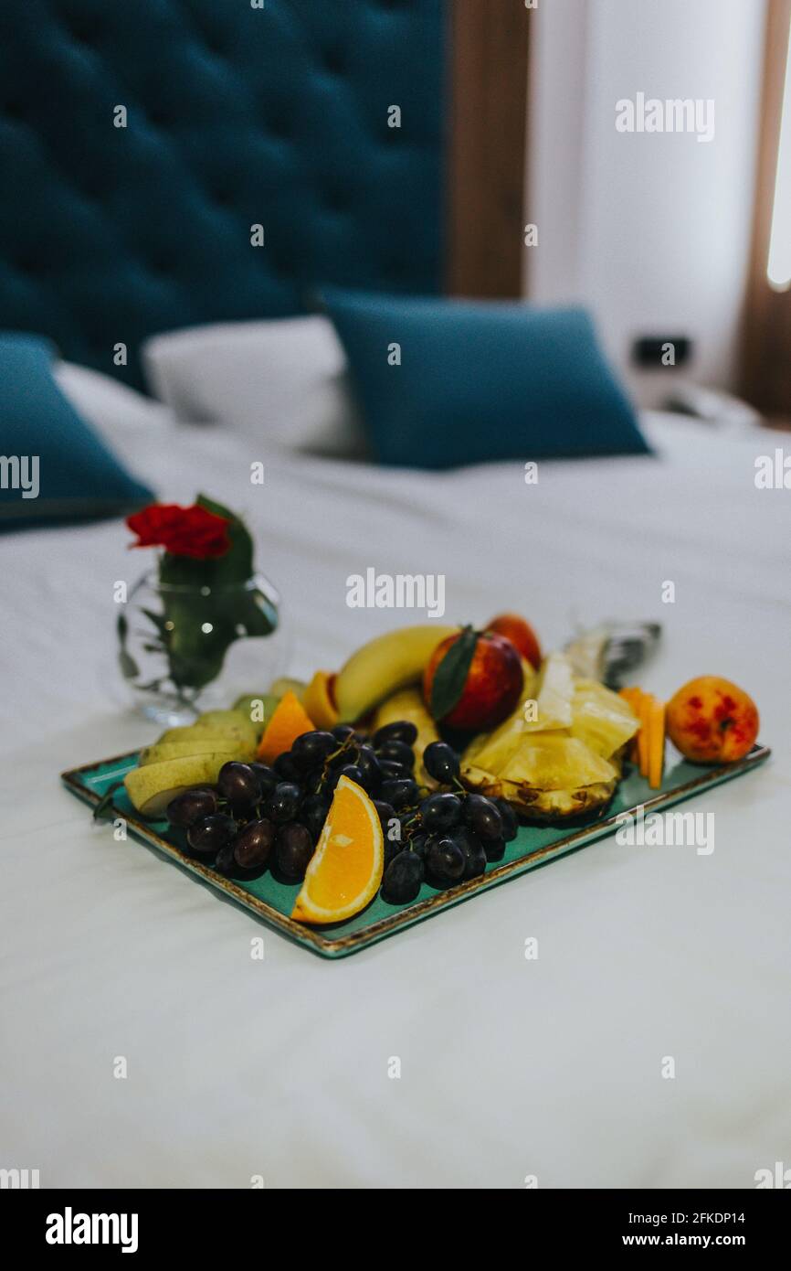 Welcome platter hi-res stock photography and images - Alamy