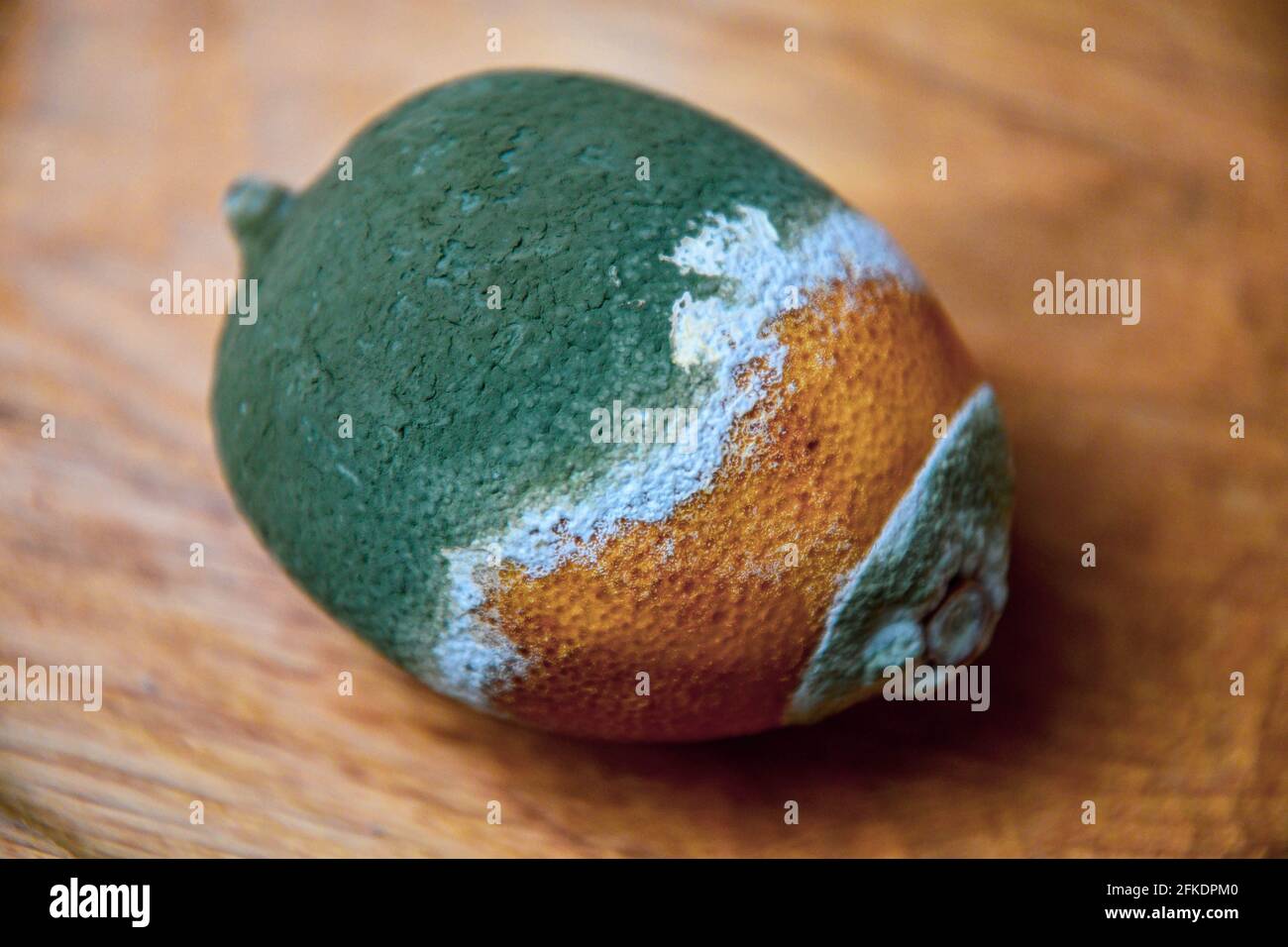 Perishable fruit hi-res stock photography and images - Alamy