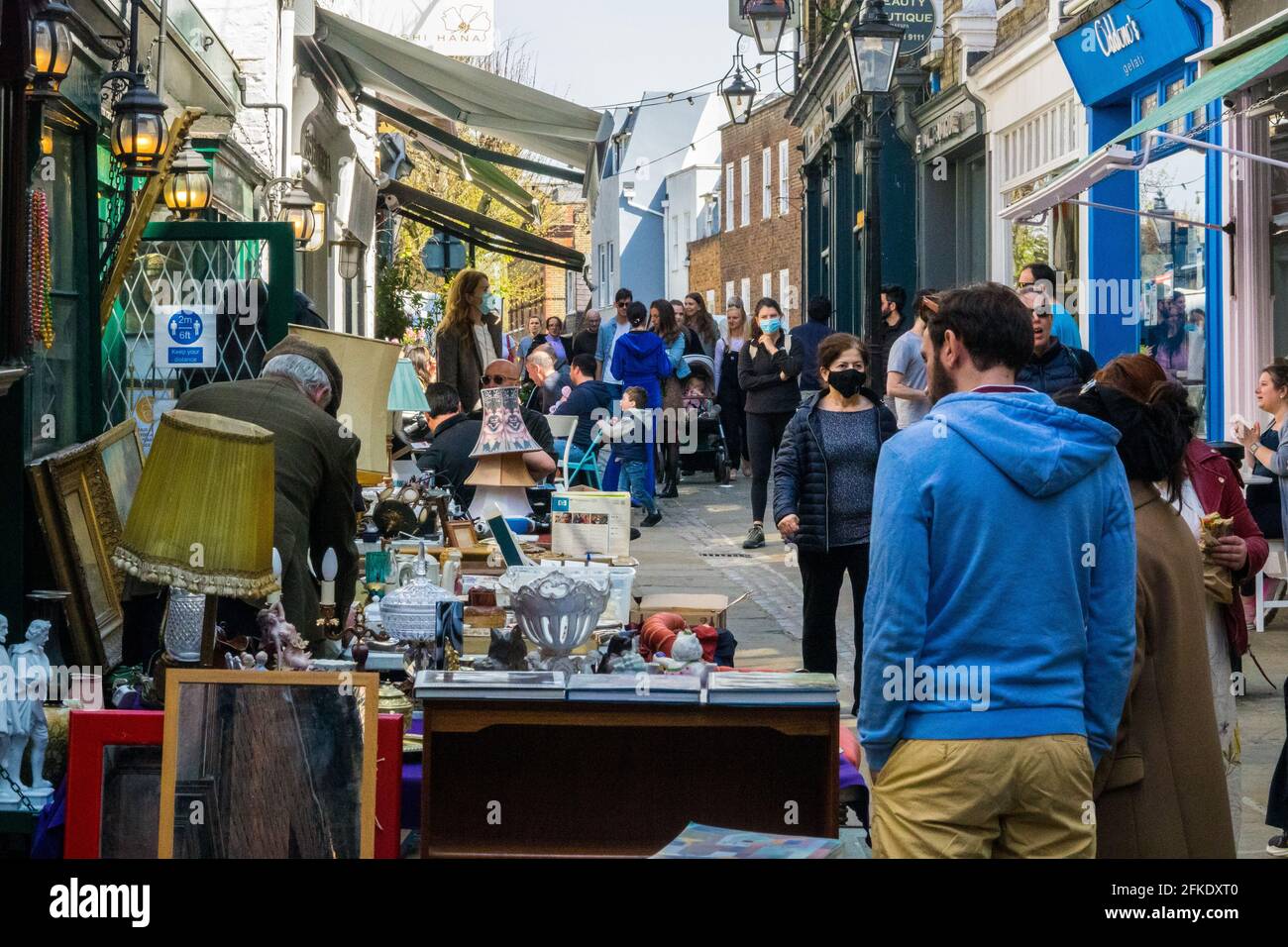 A busy pedestrian street, Flask Walk, in Hampstead, uk Stock Photo - Alamy