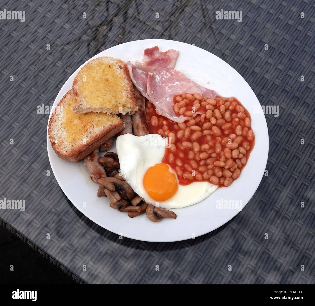 Delicious full English breakfast outdoors Stock Photo - Alamy