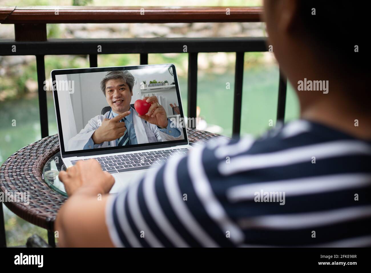 Tele conferencing hi-res stock photography and images - Alamy