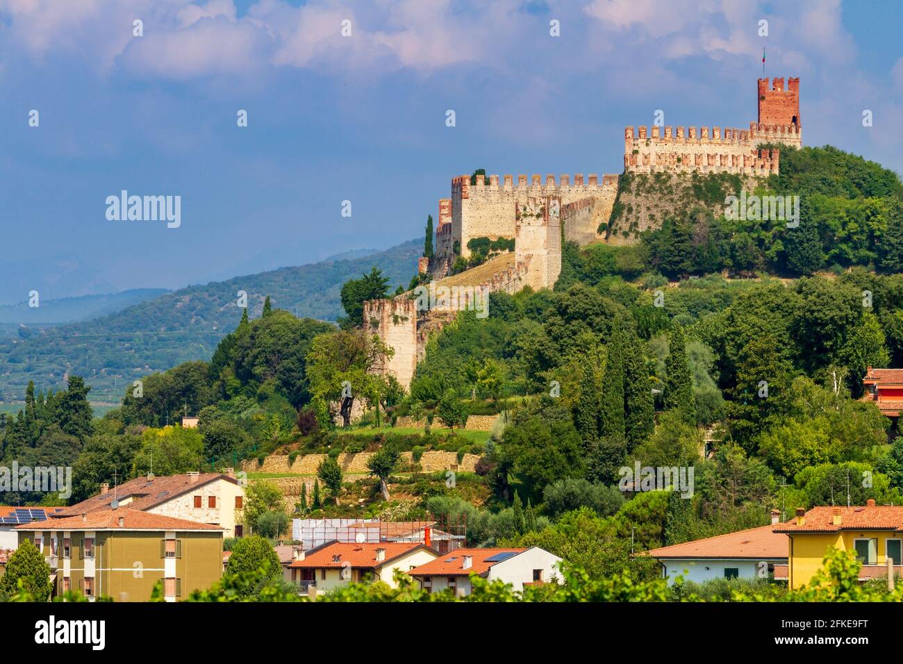 View of Soave's castle near Verona Stock Photo - Alamy