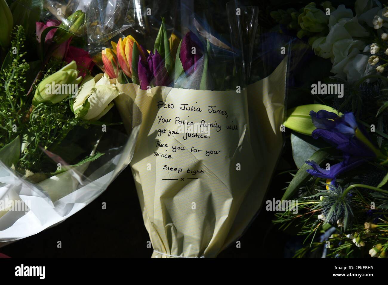 Julia james kent police hi-res stock photography and images - Alamy